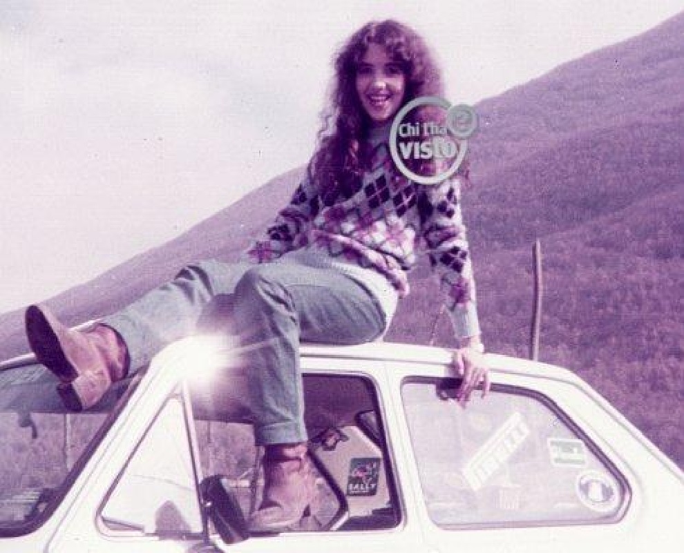 7 ottobre, il compleanno di Mirella Gregori scomparsa il 7 maggio 1983 ...